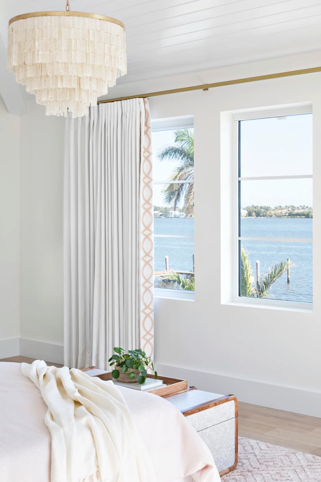 PALM BEACH WATERFRONT - Beach Style - Miami - by HW Interiors | Houzz