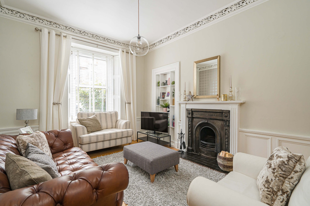 Living Rooms - Traditional - Living Room - Edinburgh - by Planography ...