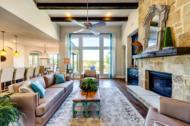 La Cantera at Team Ranch - Traditional - Dallas - by Kaden Homes | Houzz UK