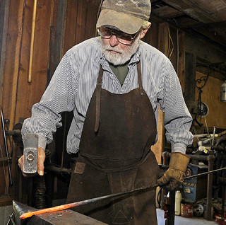 MOUNTAIN BROOK FORGE - Project Photos & Reviews - White Salmon, WA US ...