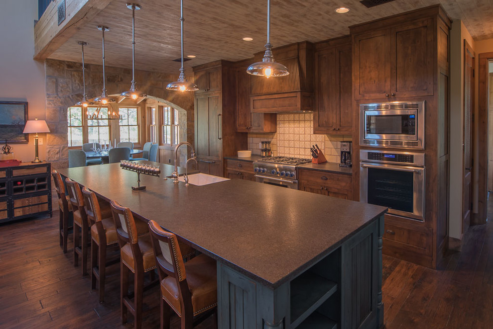 Booth Ranch Texas - Rustic - Kitchen - Austin - by Hearthstone Inc | Houzz