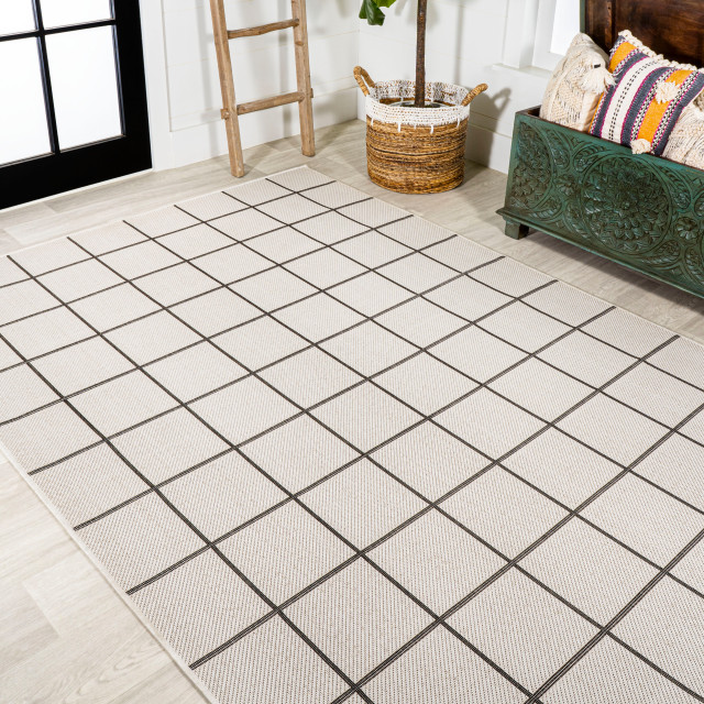 Grid Modern Squares Indoor/Outdoor Area Rug, 5x8 - Farmhouse - Outdoor ...