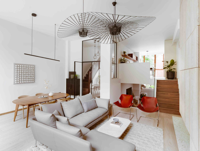 Houzz Tour: A Dark Modern Mews House Gets an Inspired Makeover | Houzz UK