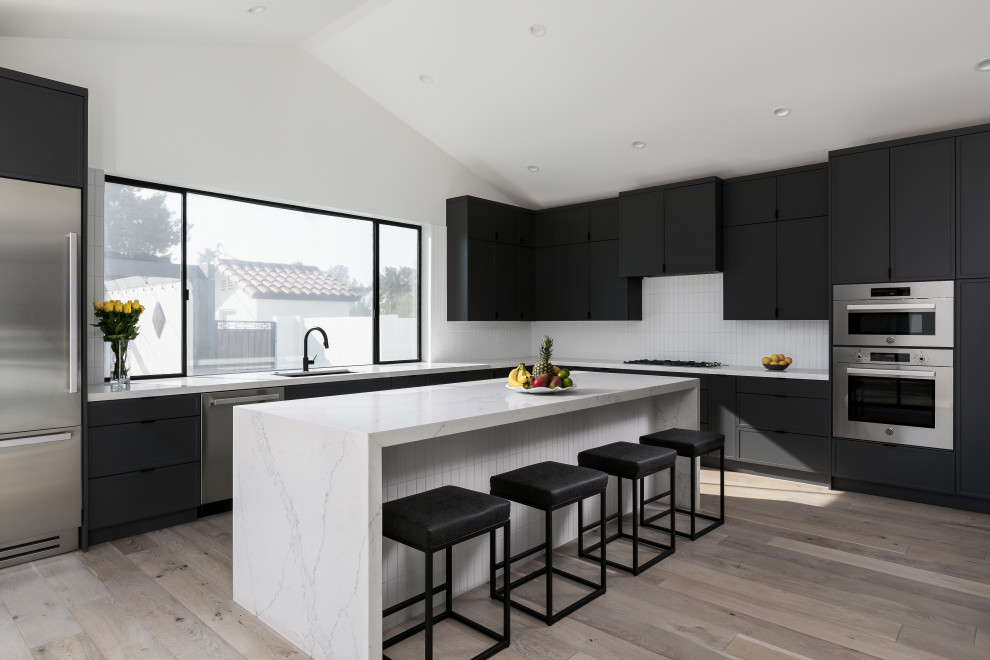 Willo District Modern Kitchen Remodel - Modern - Kitchen - Phoenix - by ...