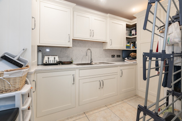 L-Shape Handmade Luxury Classic Shaker Style Kitchen - Cuffley, Herts ...