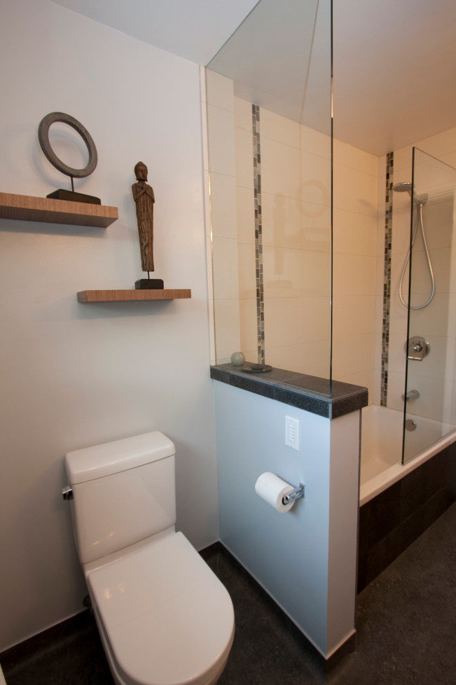 Lean and Linear Bath - Modern - Bathroom - Portland - by LeVernois ...