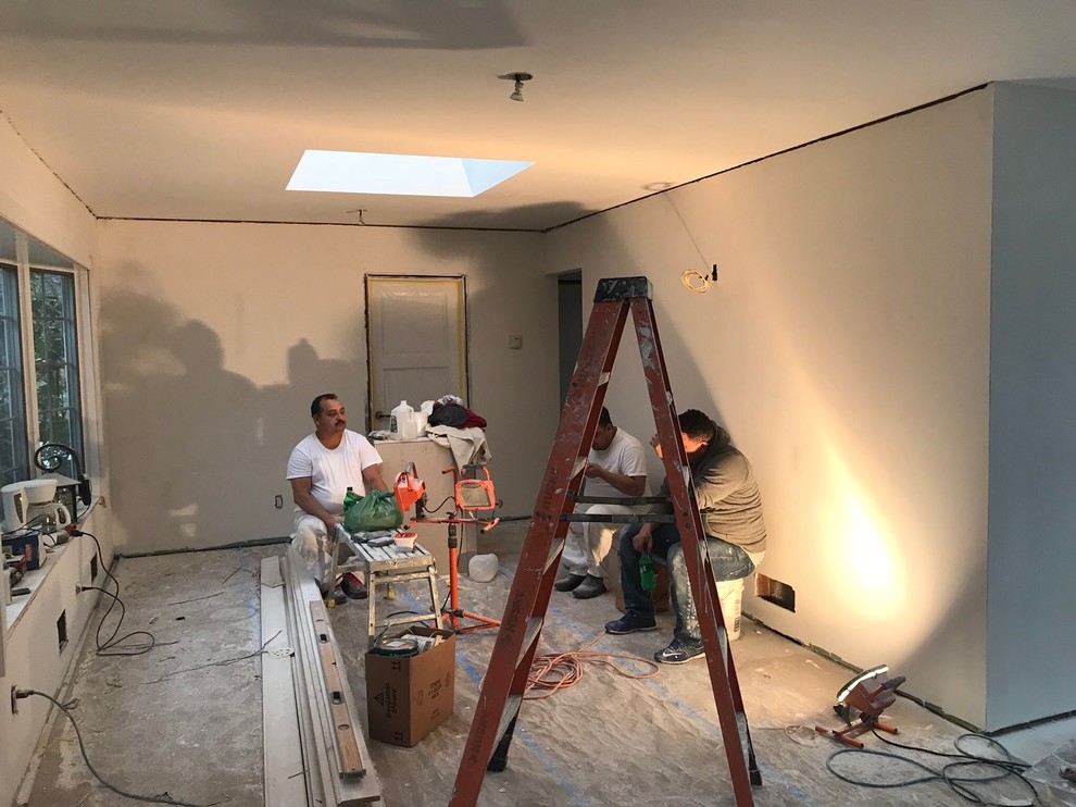 my Beach House living room is 14x11 - help!