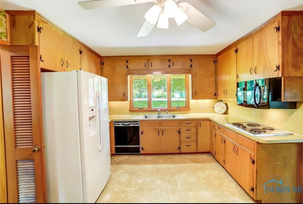 MCM Kitchen Update! help!