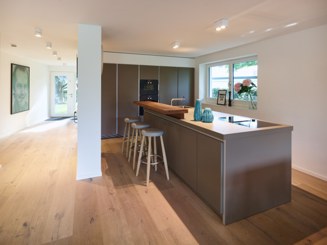 bulthaup b1 mit Mattlackfronten - Moderno - Cocina - Dusseldorf - de ...