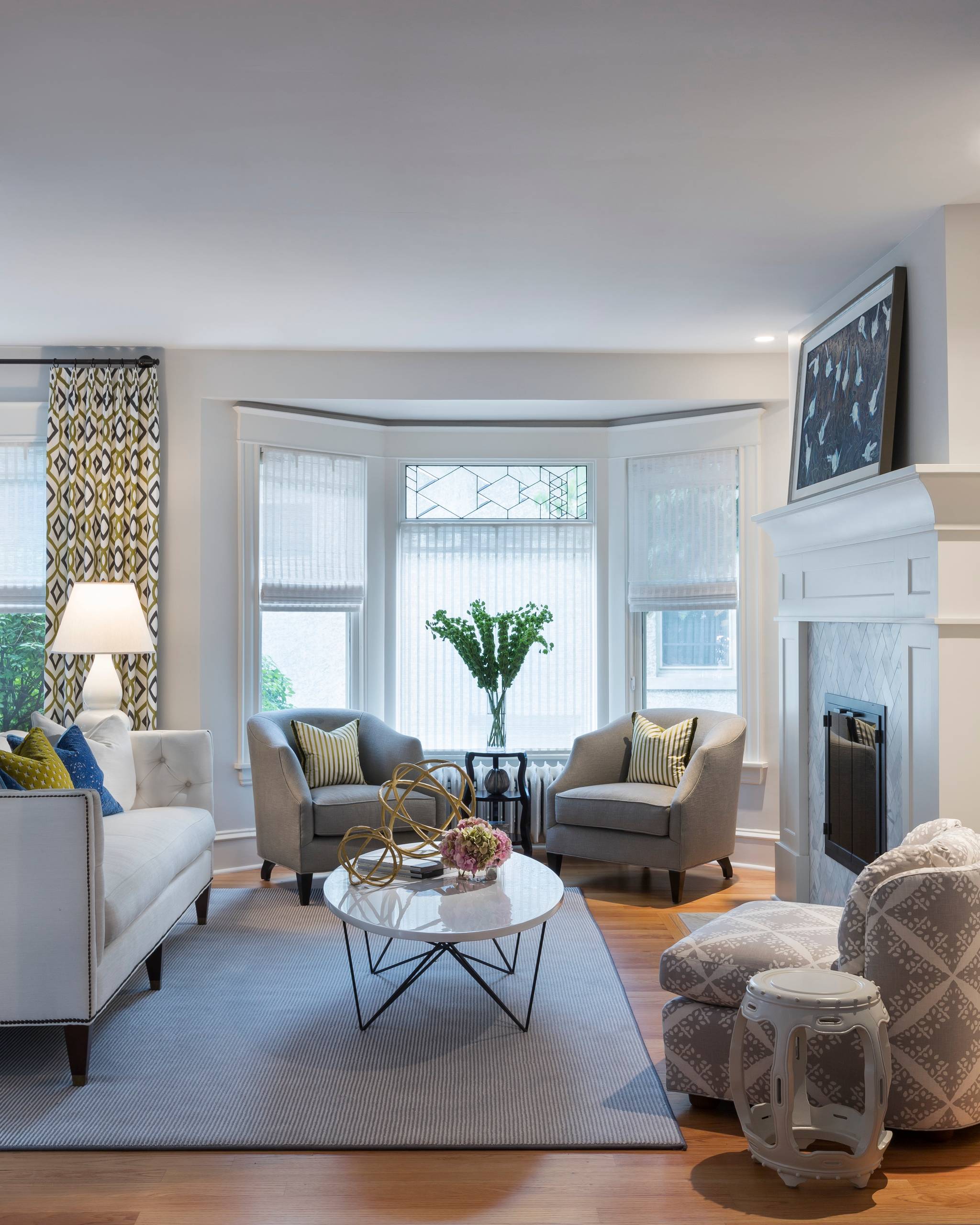 transitional-living-room.jpg (2048×2560)