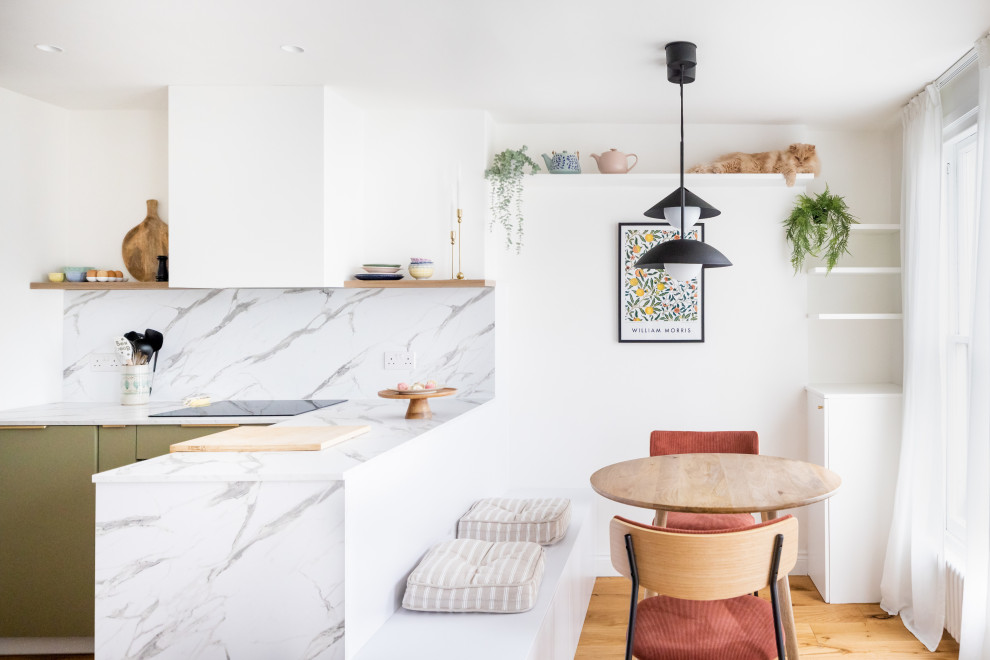 A colourful London flat - All For Romeo project - Modern - Kitchen ...