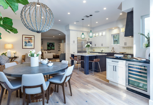 kitchen 128 - Transitional - Kitchen - Los Angeles - by Savvy Kitchens