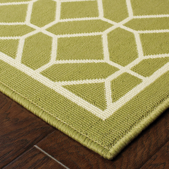 Rhodes Indoor and Outdoor Geometric Green and Ivory Rug, 7'10"x10'10 ...