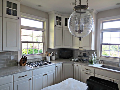 Silestone Pulsar Quartz Countertop | Cabinets & Backsplash