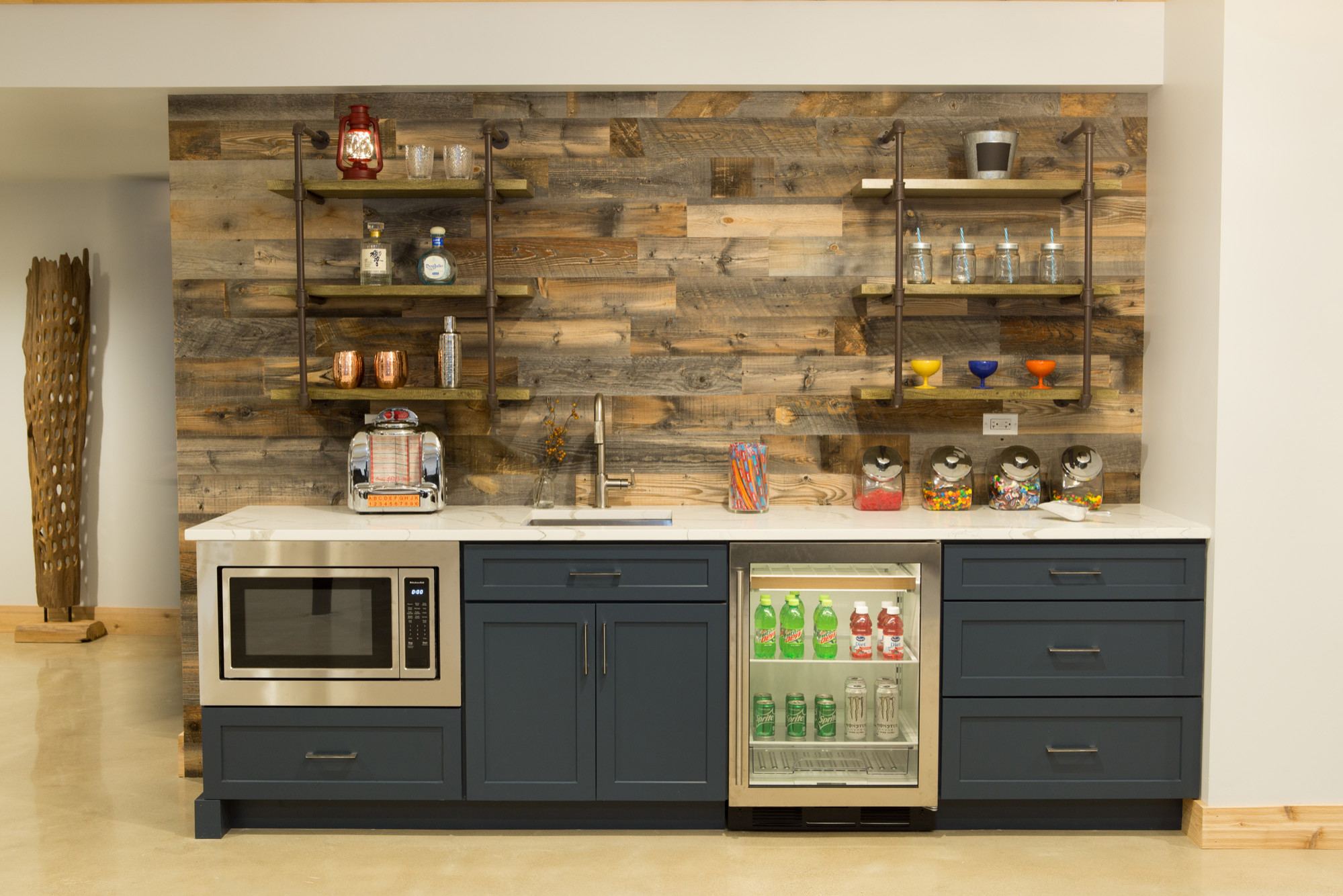Timber Wet Bar Custom Timber Frame Pool House | The Barn Yard