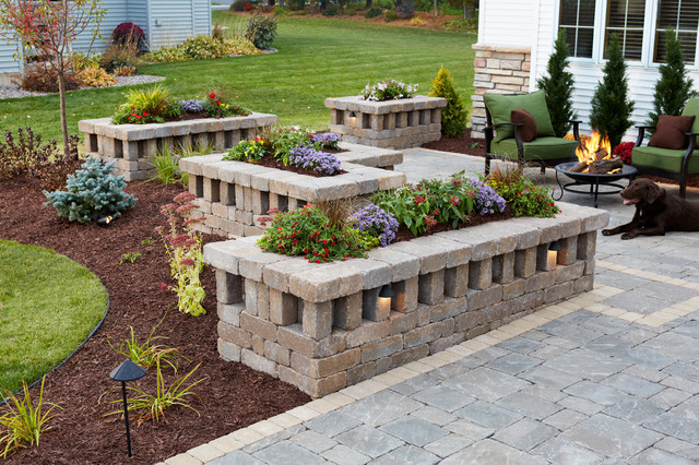 New Heights: Raised planters with concrete paver courtyard ...