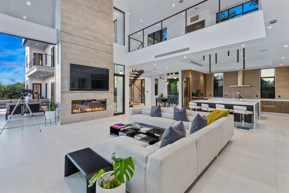 Modern Ridgeline - Contemporary - Living Room - Los Angeles - by Arc ...