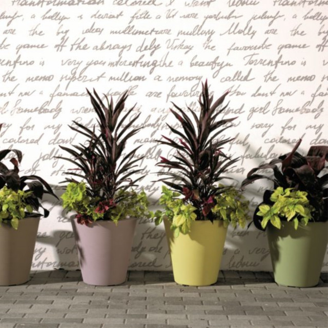 Crescent Garden Madison Planter, Double-Walled Plant Pot, 14" (Alpine ...