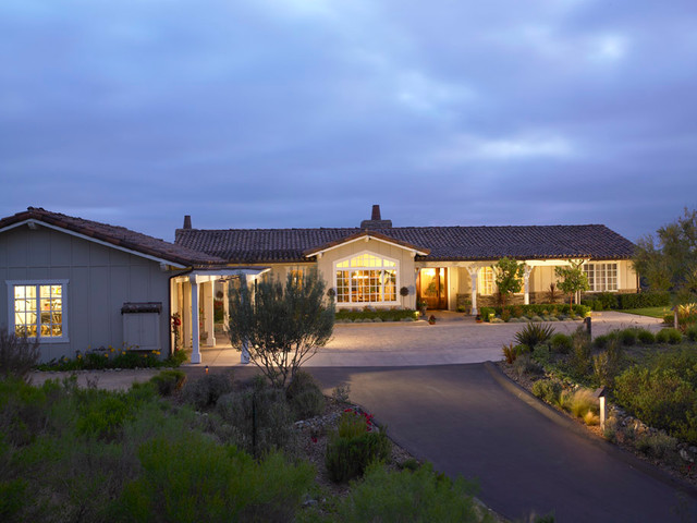 1970 Ranch Home Remodel - Transitional - Exterior - Indianapolis - by ...