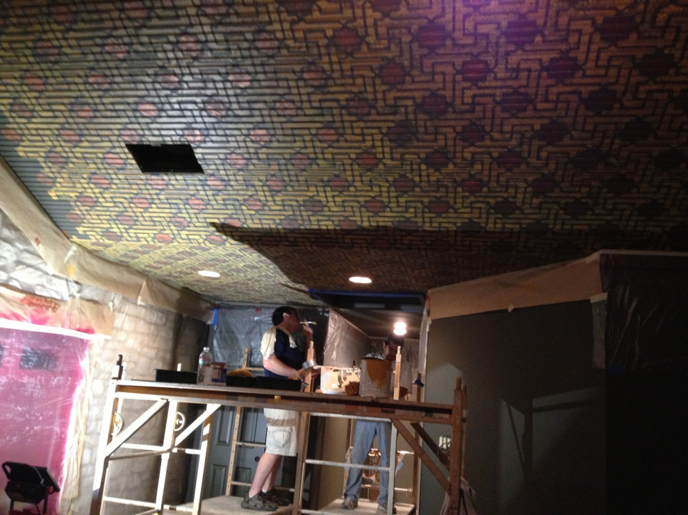 Set the Mood: 4 Colors for a Romantic Bedroom