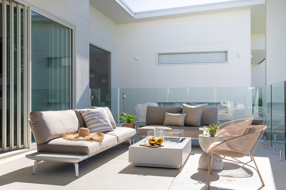 Australian Dream Home - Verandah - Brisbane - by Meraki Home Design ...