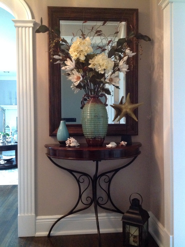 Entrance Hall Corner Decor- for small area!