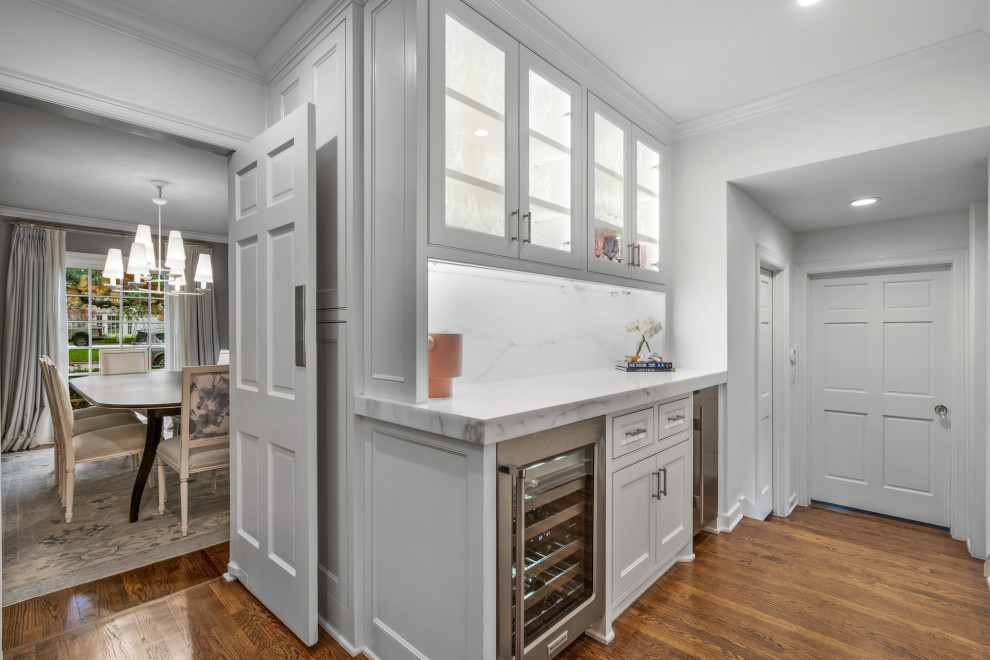Chic Modern Eat-In Kitchen with Integrated Home Bar and Organic Accents ...