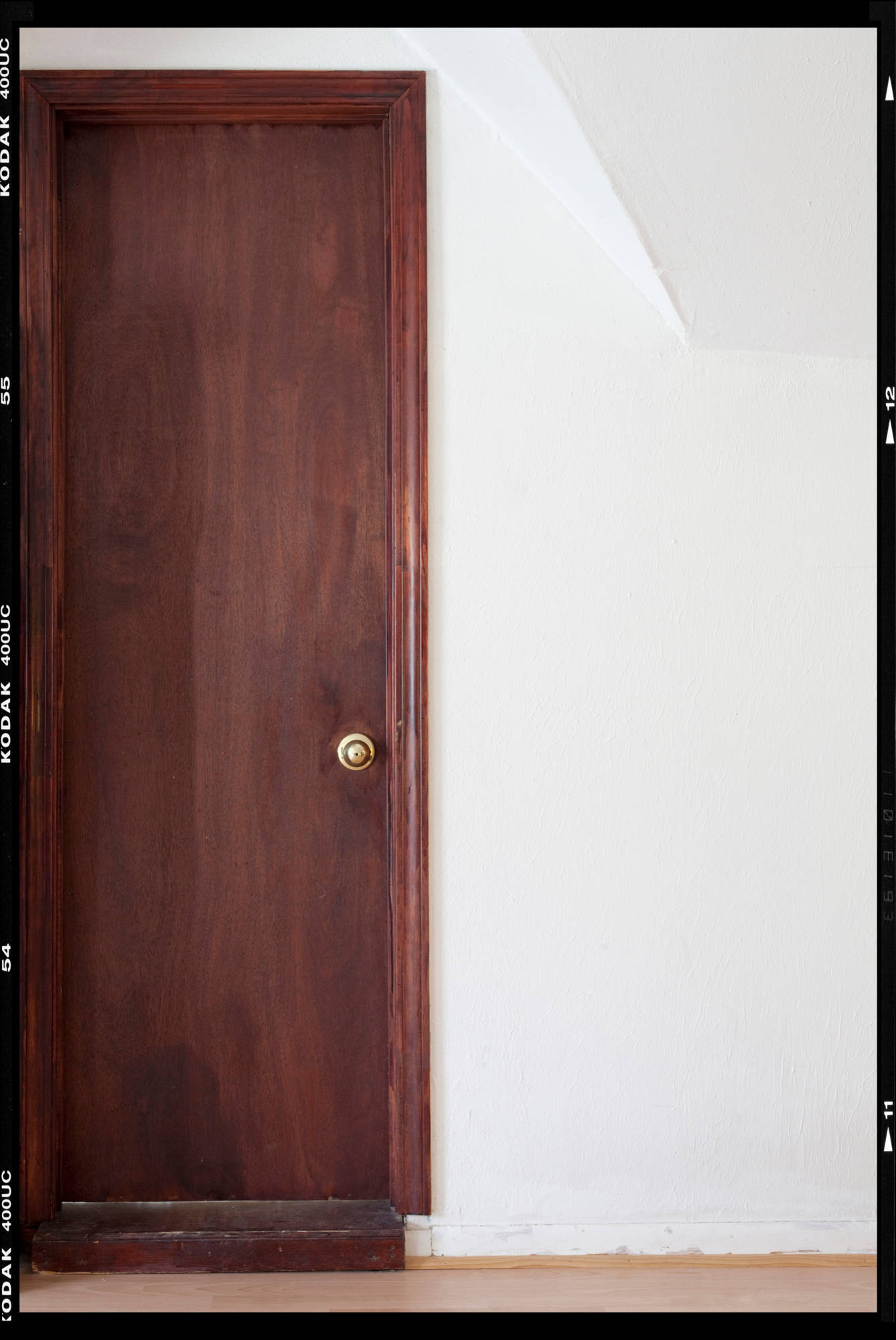 Weekend DIY Project: How to Make an Ugly Interior Door Elegant | Houzz NZ