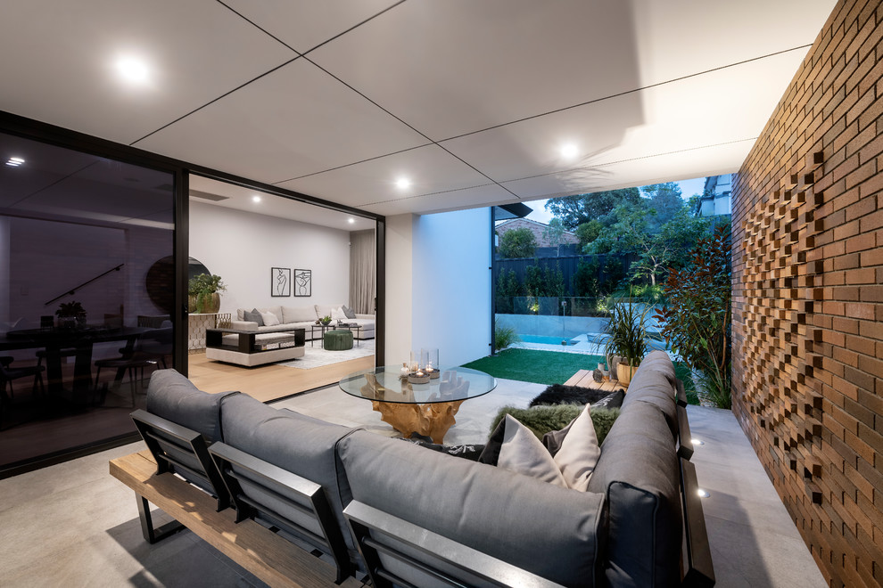 Balga Street Wembley Downs - Modern - Perth - by Broadway Homes | Houzz AU