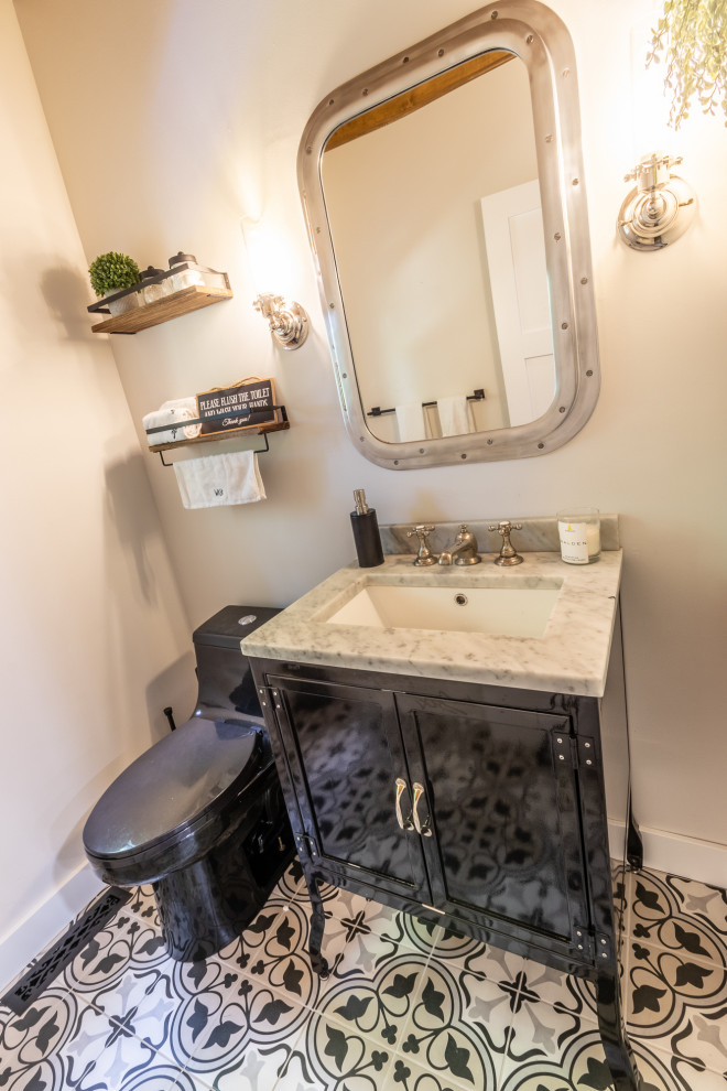 Modern Farmhouse Kitchen & First Floor Reno - Farmhouse - Powder Room ...