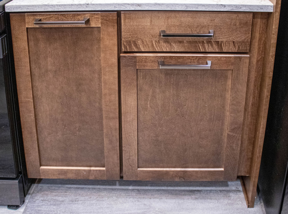 French Roast Kitchen Cabinetry with Eternia Quartz Countertop ...