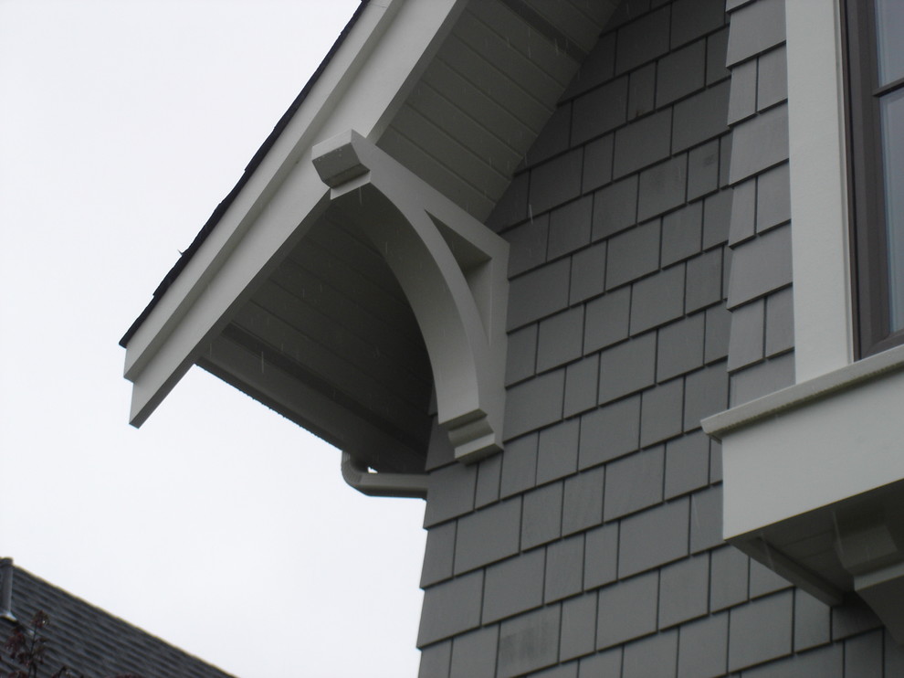 Knee braces and rafter tails - Vancouver - by Anicic Railings and ...