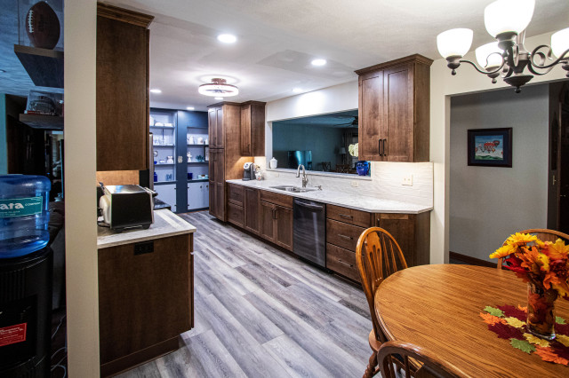 French Roast Kitchen Cabinetry with Eternia Quartz Countertop - Fusion ...