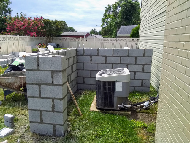 Stone & Block Accent Walls to Hide Pool Equipment & HVAC - Façade ...