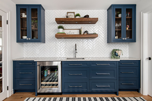 Bar Backsplash Stylish and Functional Backsplashes for Home Bars ...