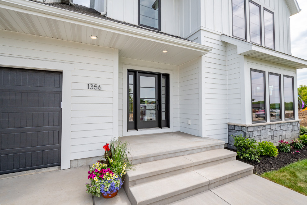 Modern Farmhouse - Farmhouse - Exterior - Cedar Rapids - by Gary Frakes ...