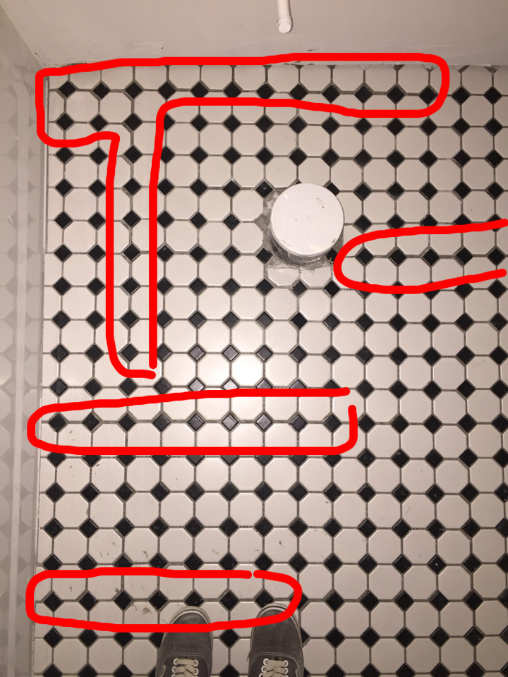 Help! Is this a bad tile job or am I crazy?