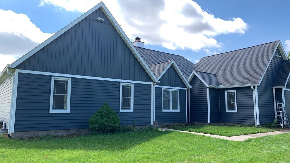 Alside Prodigy Insulated Lap and Board & Batten siding in Ageless Slate ...