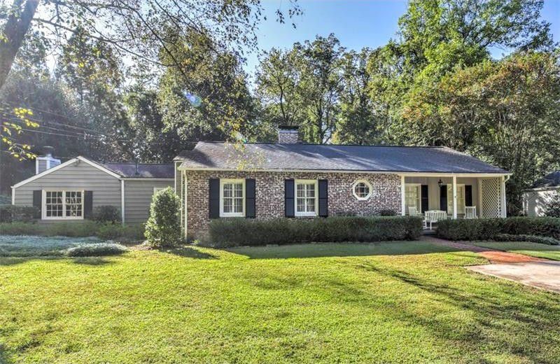 Need exterior design help for side facing front door