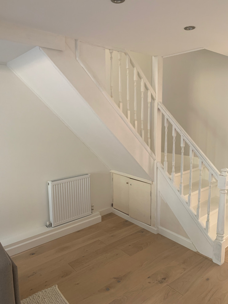 Under stairs with radiator dilemma | Houzz UK