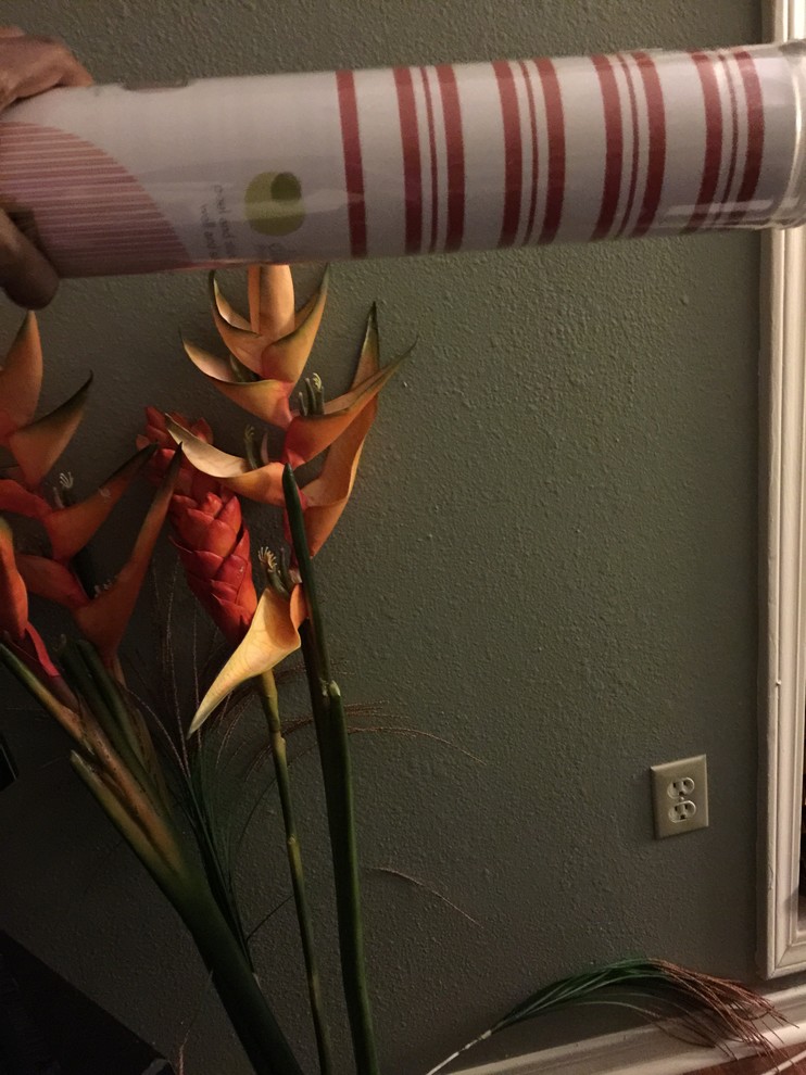 Bumpy wall wallpaper