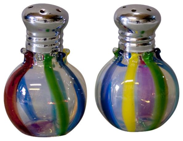 Mini Beach Ball Salt and Pepper Shaker Set - Beach Style - Salt And ...