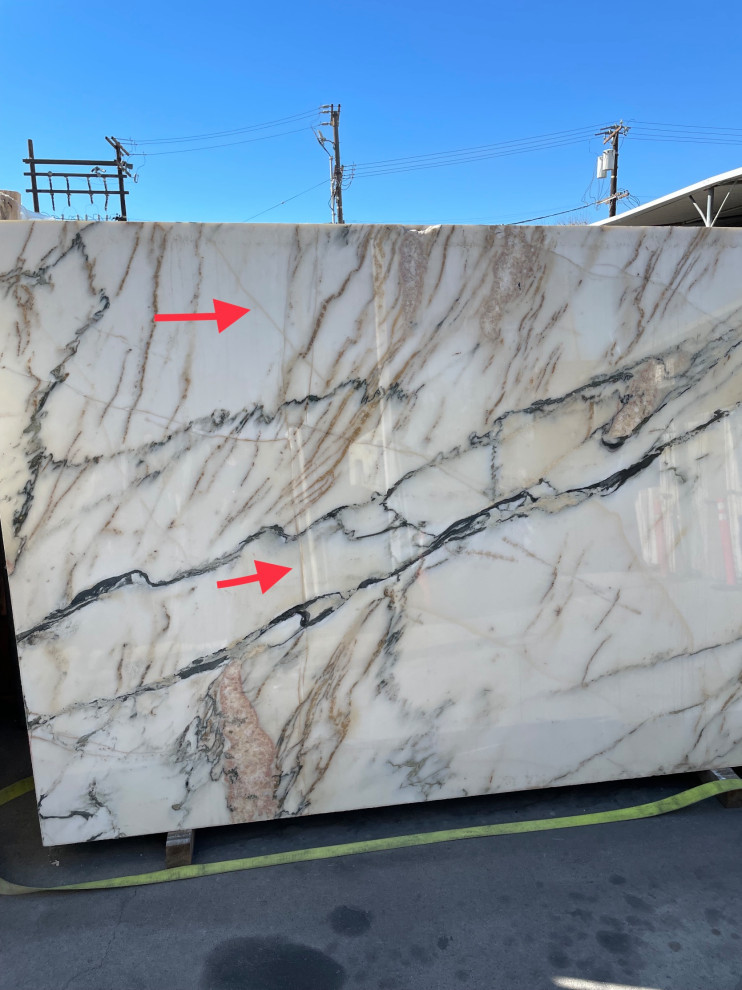 Cracks vs fissures in marble