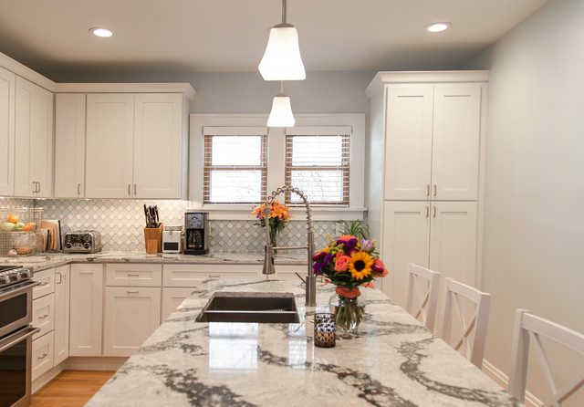 Brookings Fully Assembled Shaker Sink Base Kitchen Cabinet 42", White ...