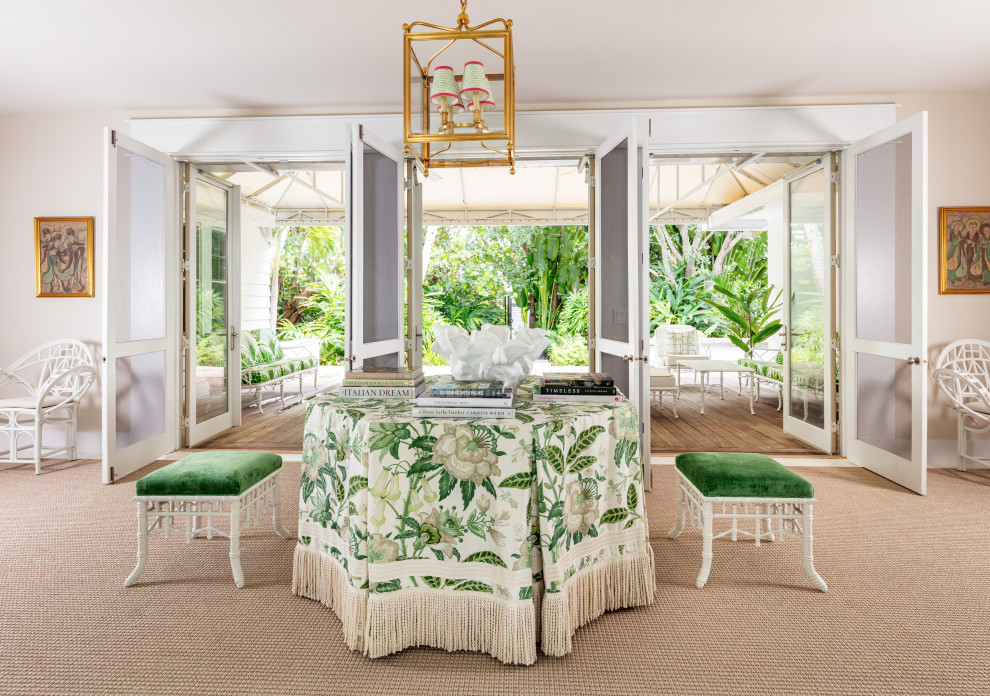 Art Director's Cottage - Tropical - Miami - by McCann Design Group | Houzz