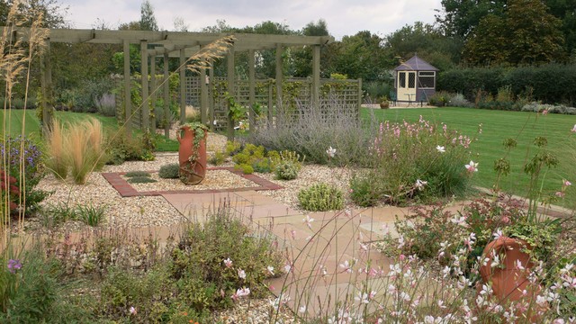Large prairie style garden