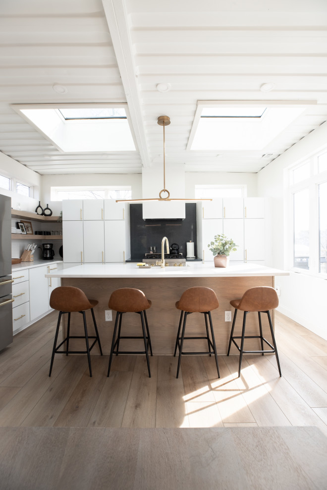 Nakan Signature | Modin Rigid LVP Collection Mid-Century Modern Space ...