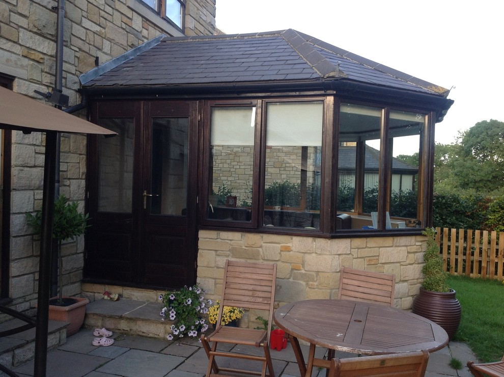 Revamp old conservatory / garden room