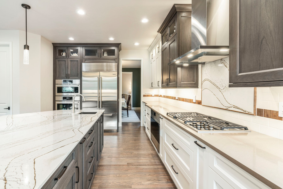 A Modern Look - Modern - Seattle - by Kristin Boston Uniquely Yours ...