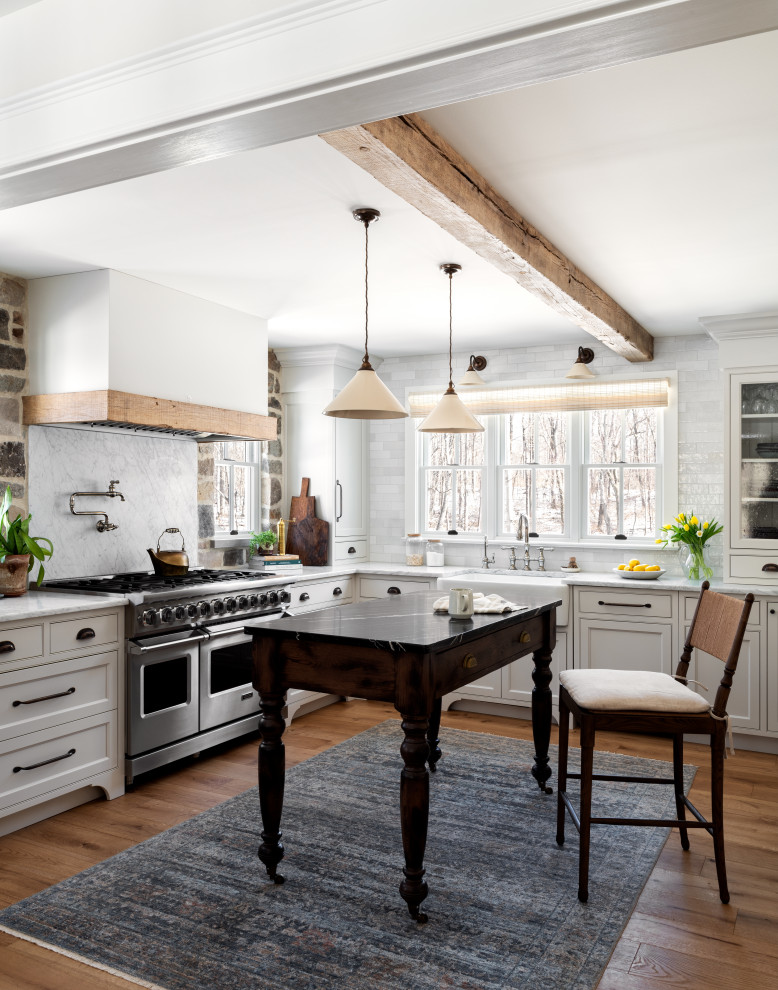 Steinhour Road - Farmhouse - Kitchen - Other - by Black Forest Design ...